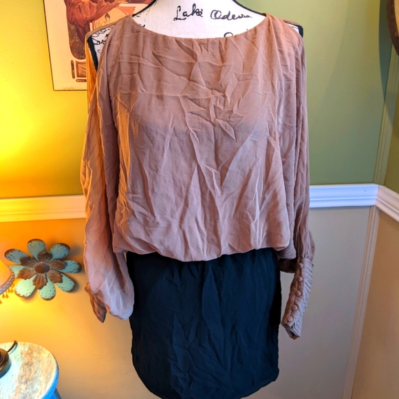 Alythea | Dresses | Alythea Dress | Poshmark